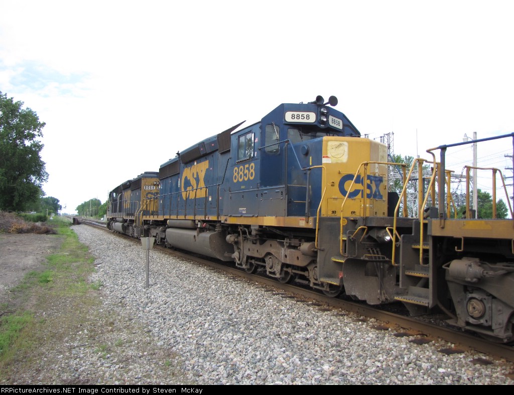 CSX 8858